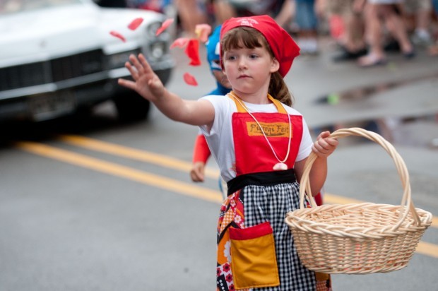 Parade lends a quirky start to Pierogi Fest