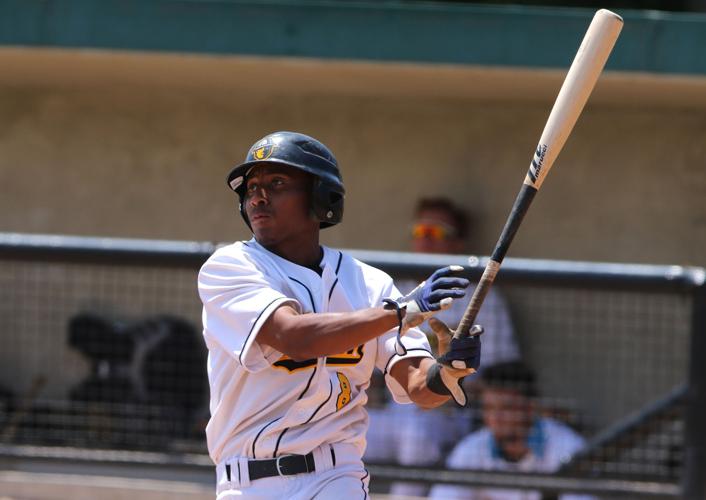 Oilmen win fourth straight