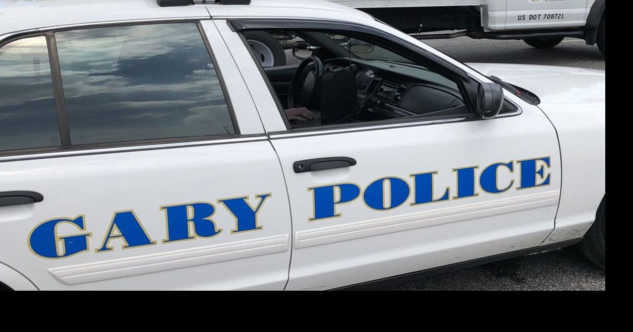 Man slashed in hand with box cutter in domestic dispute, police say