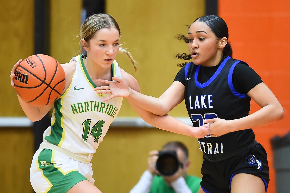 Looking at the top returning defenders in Region basketball