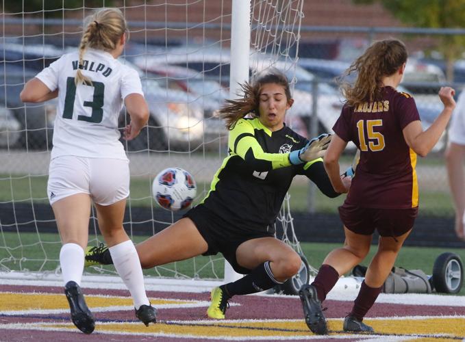 Trojans rout Valparaiso in DAC showdown