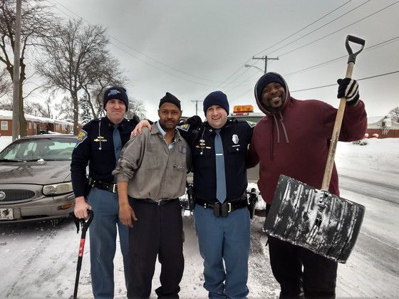 Indiana State Police: Trooper 'gets by with a little help' from some ...