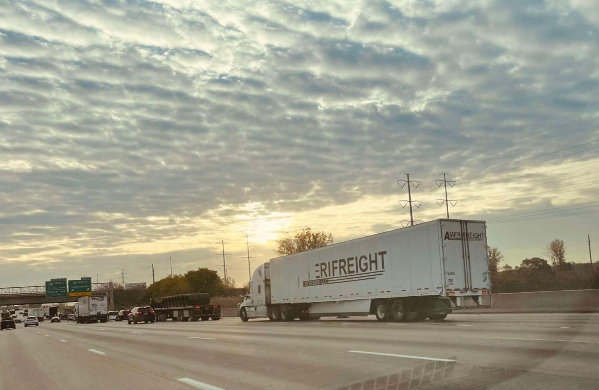 Borman expressway bottleneck and bumper-to-bumper gambles