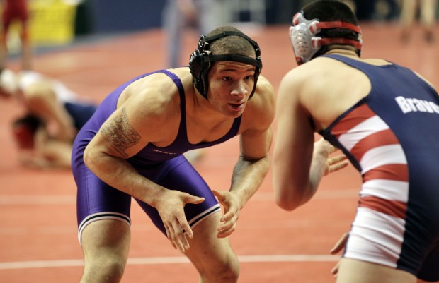 Griffith's Orzechowicz wins one for suspended teammate