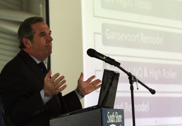 Former Horseshoe GM offers lessons from Vegas