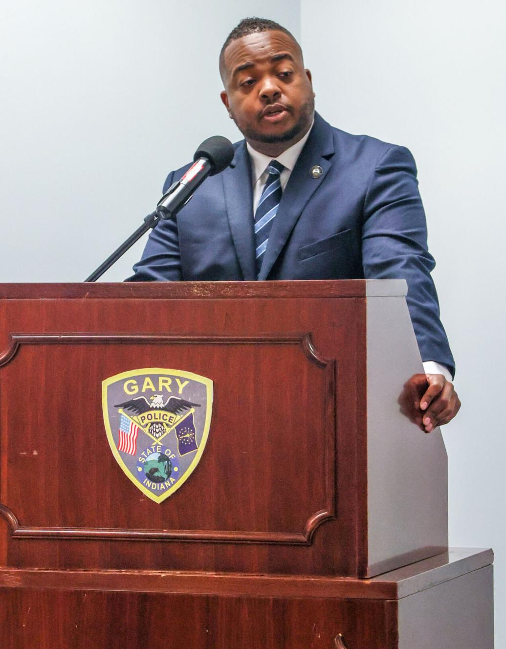 Gary airport cuts ties with private manager, developer