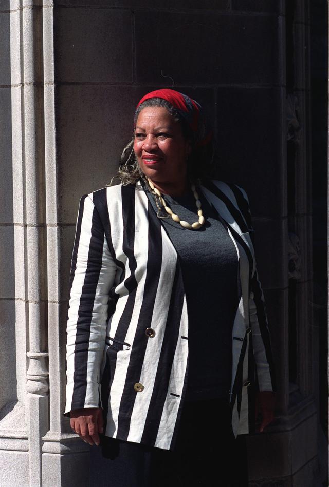 Nobel Prize-winning author Toni Morrison dead at age 88