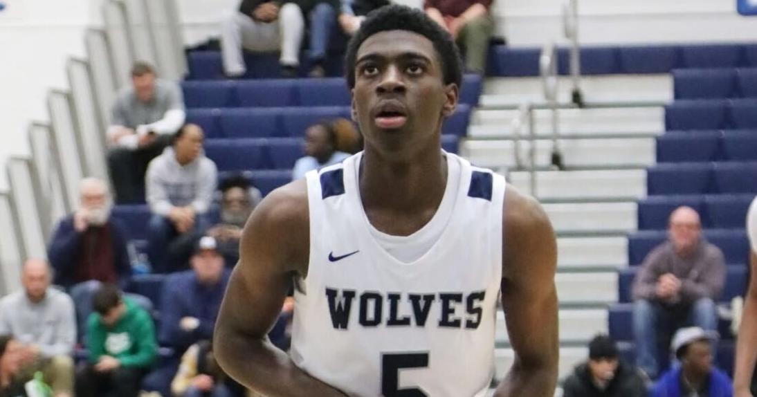 Father-son duo help MC basketball reach new heights