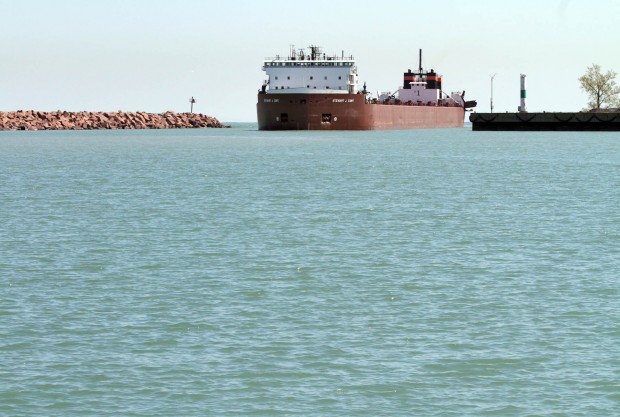 Great Lakes shipping season kicks off