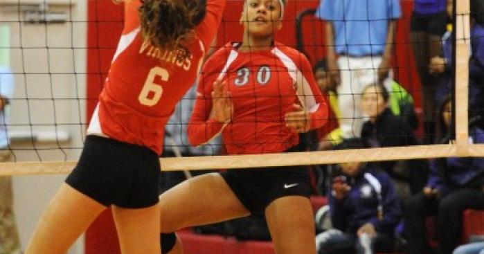 Momentum carries H-F to volleyball win over T.F. South