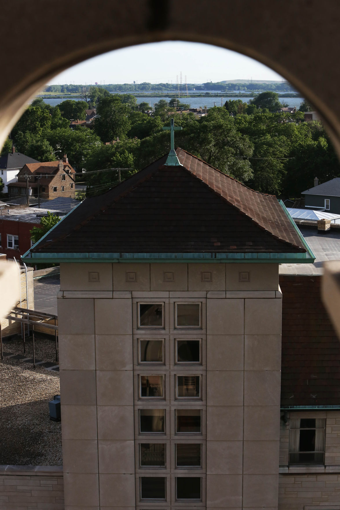 BOB HEISSE: Iconic Whiting church center of photo contest | Bob Heisse ...