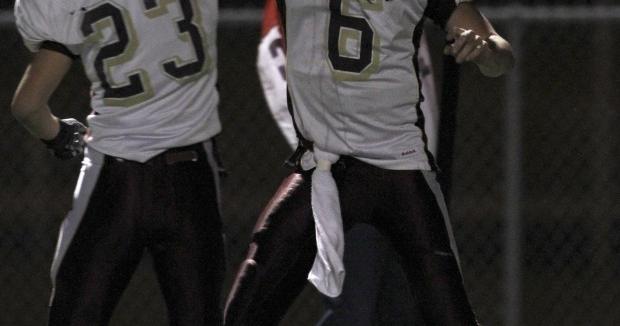 Chesterton football team pours it on Crown Point