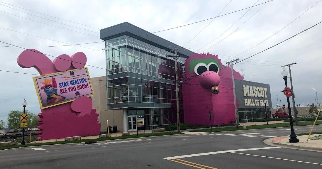Soon-to-close Mascot Hall of Fame brought world to Region, attracted ...