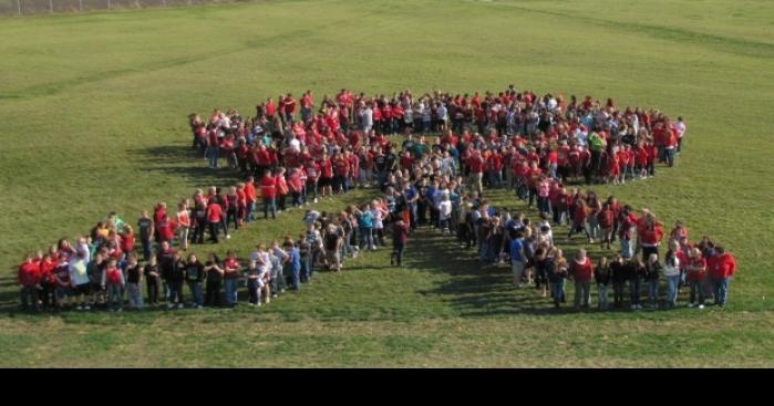 Hanover Middle celebrates Red Ribbon Week