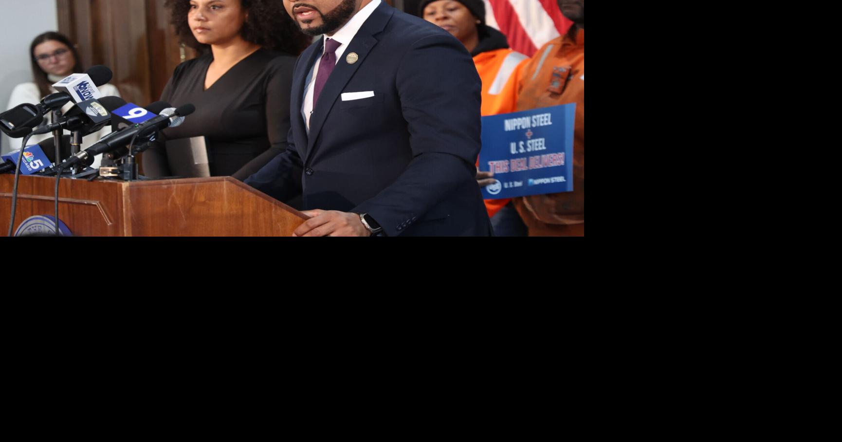 Gary mayor and other mayors try to broker deal with USW