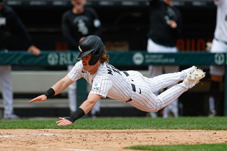 White Sox win another 1-run game to sweep Tigers