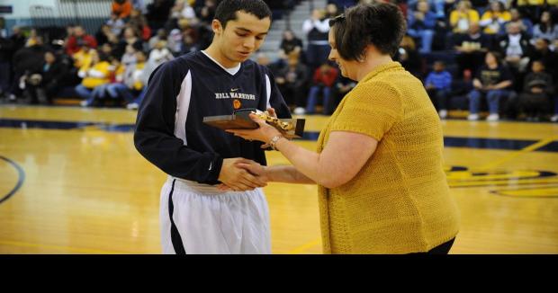 SATURDAY'S ROUNDUP: Crown Point wrestlers dominate Stagg Invitational