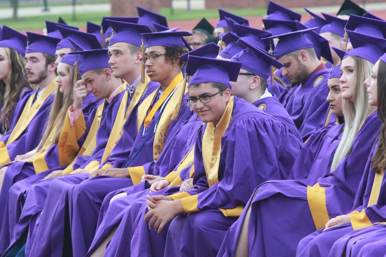 Hobart grads urged to keep dreaming