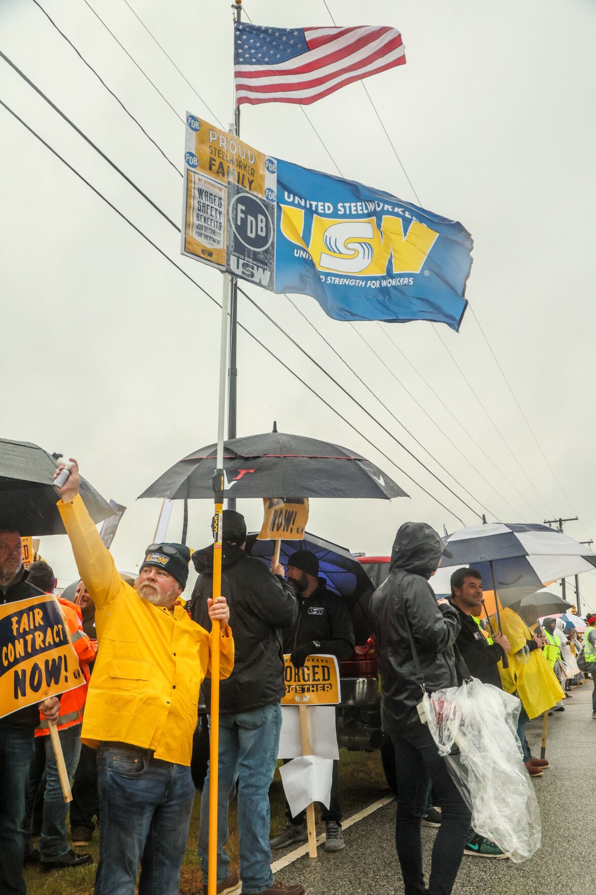 United Steelworkers union meets to discuss oil bargaining goals