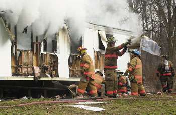 Fire destroys mobile home