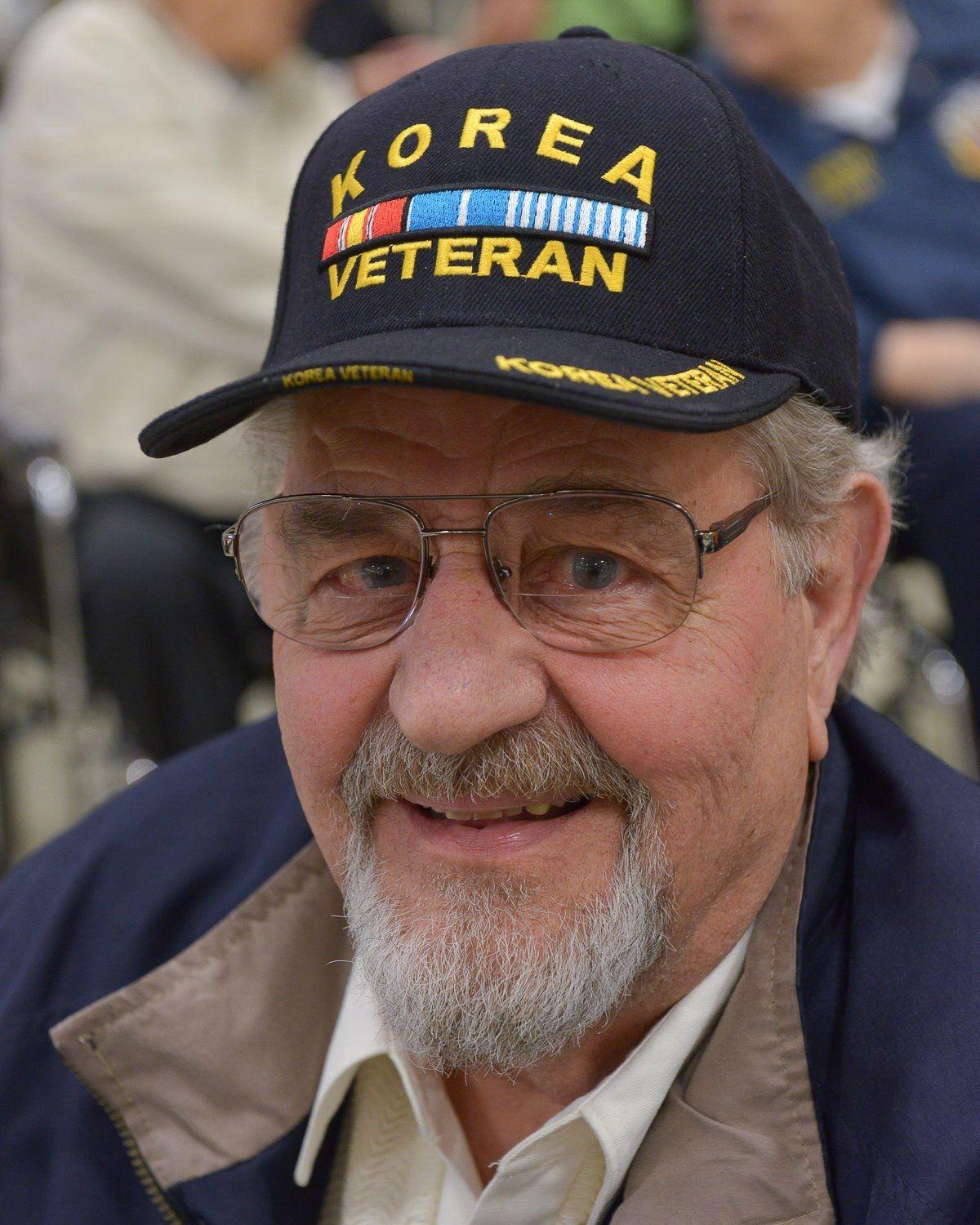 Korean War veterans get to see their monument, share their memories ...