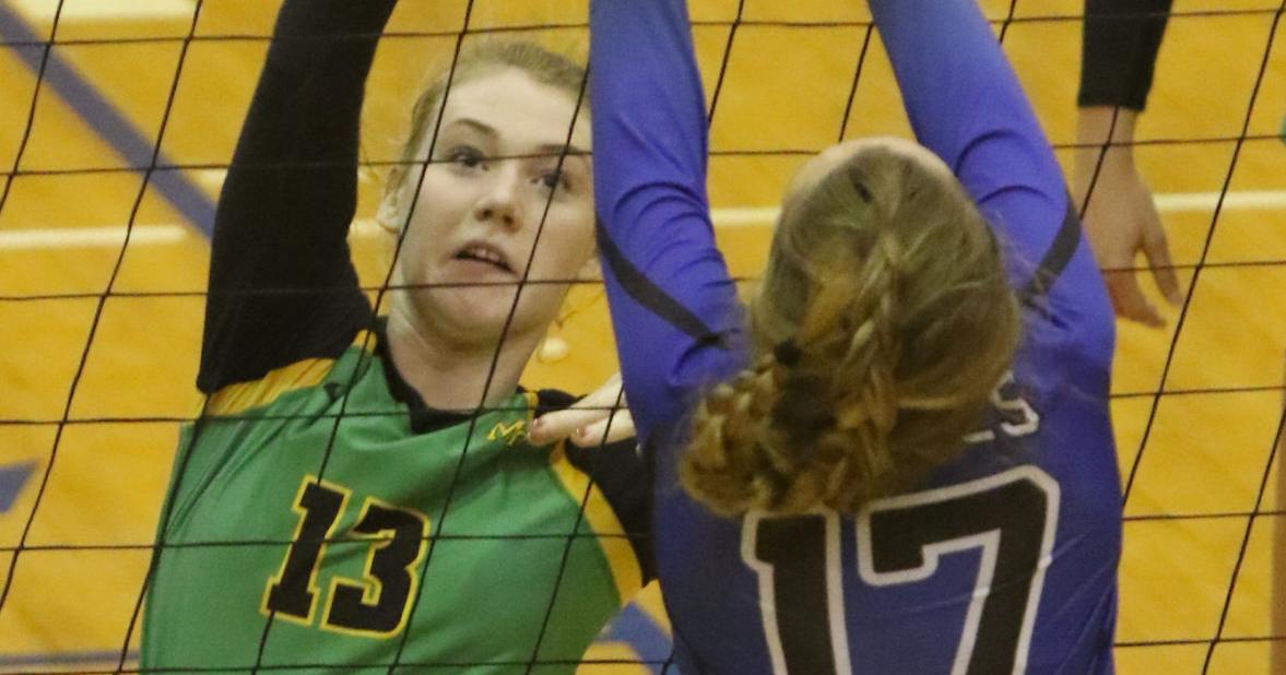 Boone Grove boys, girls volleyball win pair of thrillers