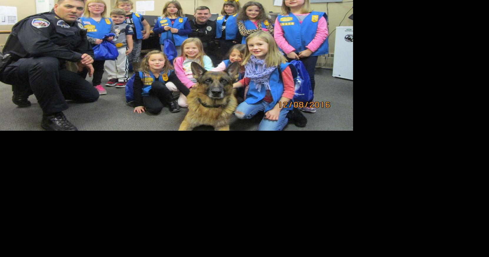 Scouts visit police station