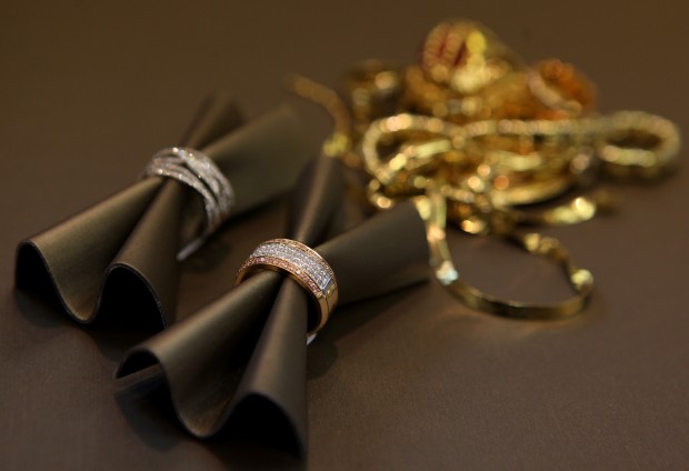 Credible buyers offer advantages to gold sellers, retailers say