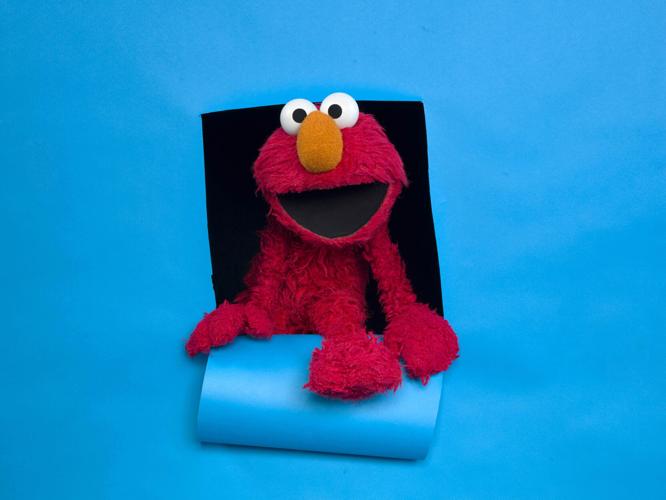 'Sesame Street' moves in with Netflix, but will stay on PBS