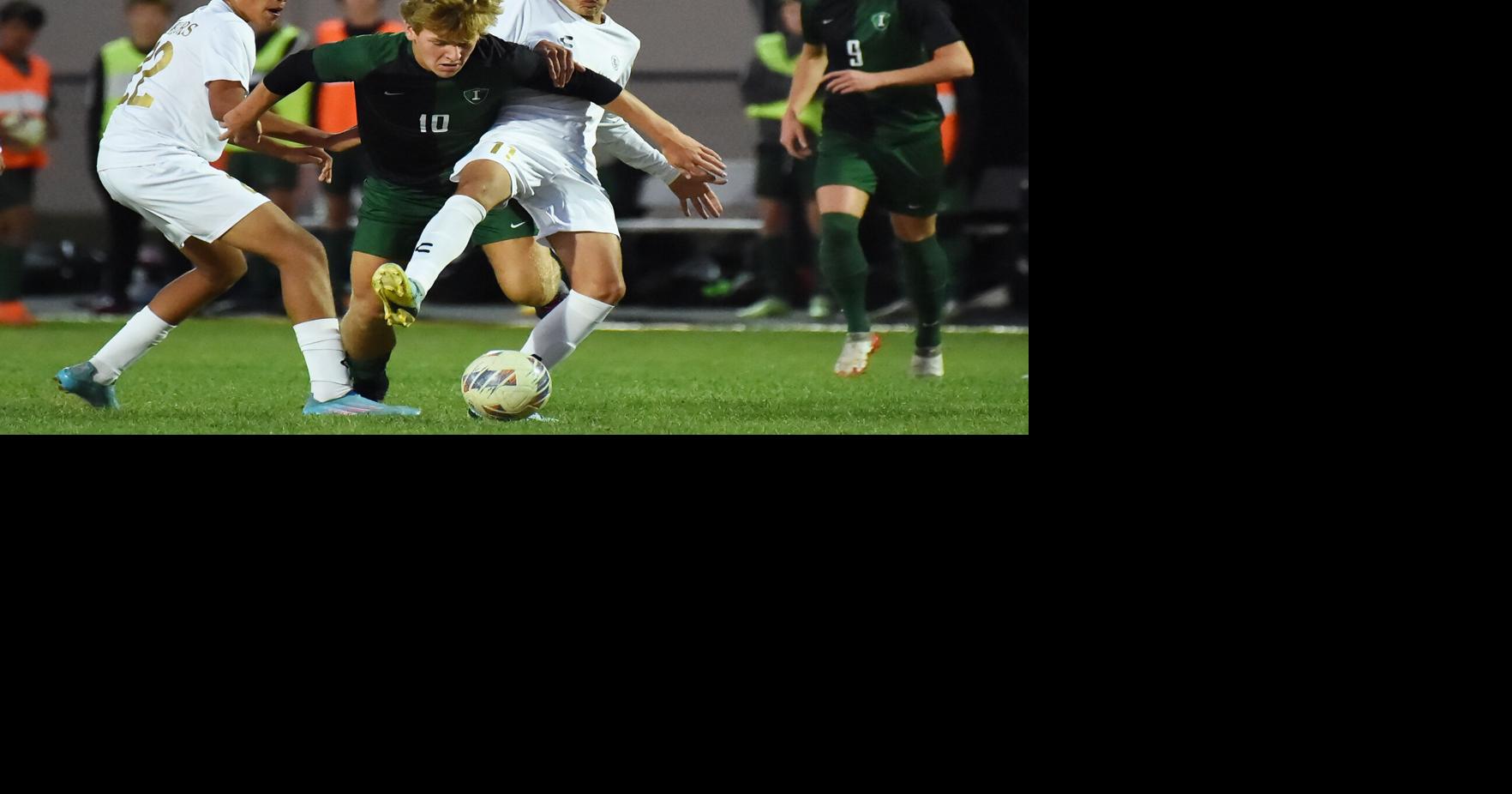 PHOTOS: Illiana Christian boys soccer vs. Bishop Noll