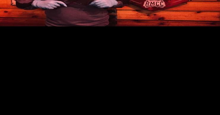 Butcher at Dyer Texas Roadhouse competing in national meat-cutting ...