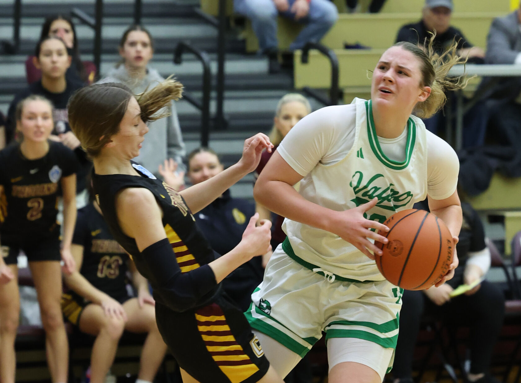 Valparaiso's Lillian Barnes commits to Ball State