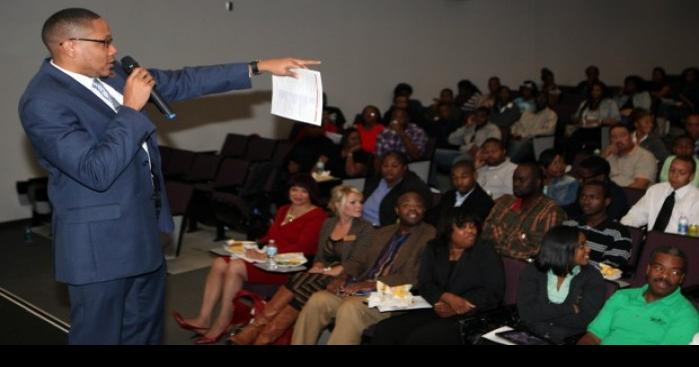 Gary students learn of Gates scholarship program at IUN