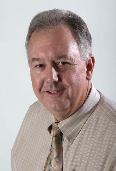 Veteran newsman to lead Bishop Noll