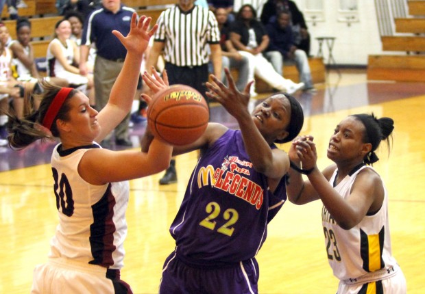 High school all-stars get a quarter pounding in McLegends