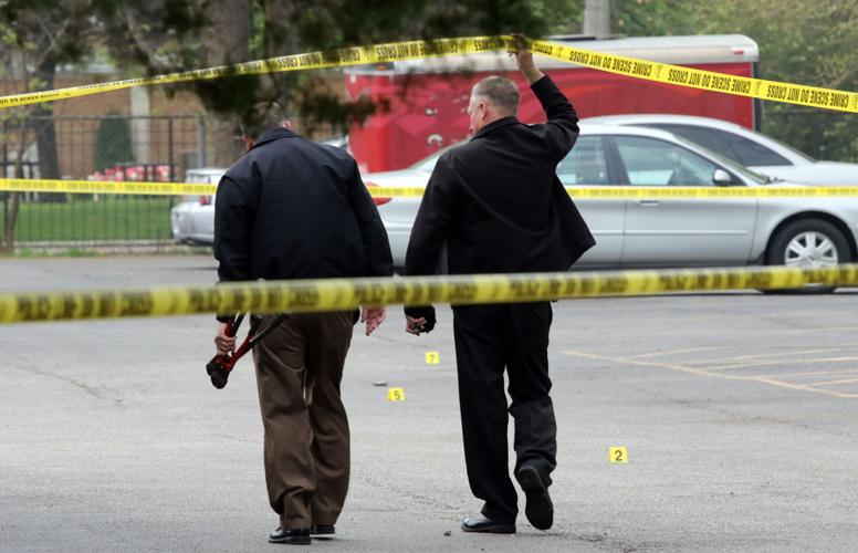 M'ville police investigating robbery, homicide