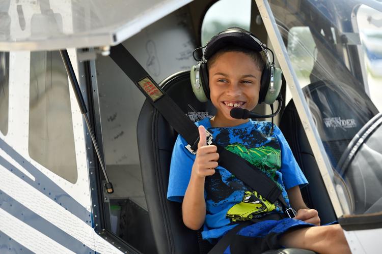 EAA Young Eagles program in Michigan City helps children interested in ...