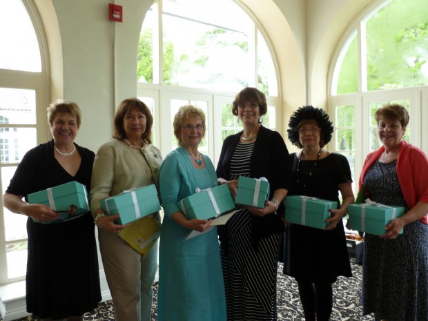 Crete Woman's Club installs new officers