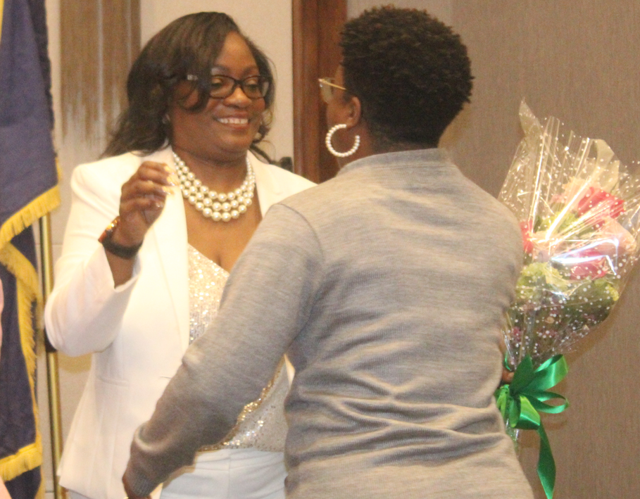 Angie Nelson Deuitch takes oath as mayor in Michigan City