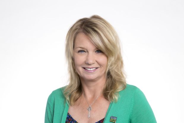 Schererville woman to ride on Donate Life float in Rose Parade