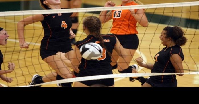 Lebo does it all for LaPorte in volleyball win over Valpo