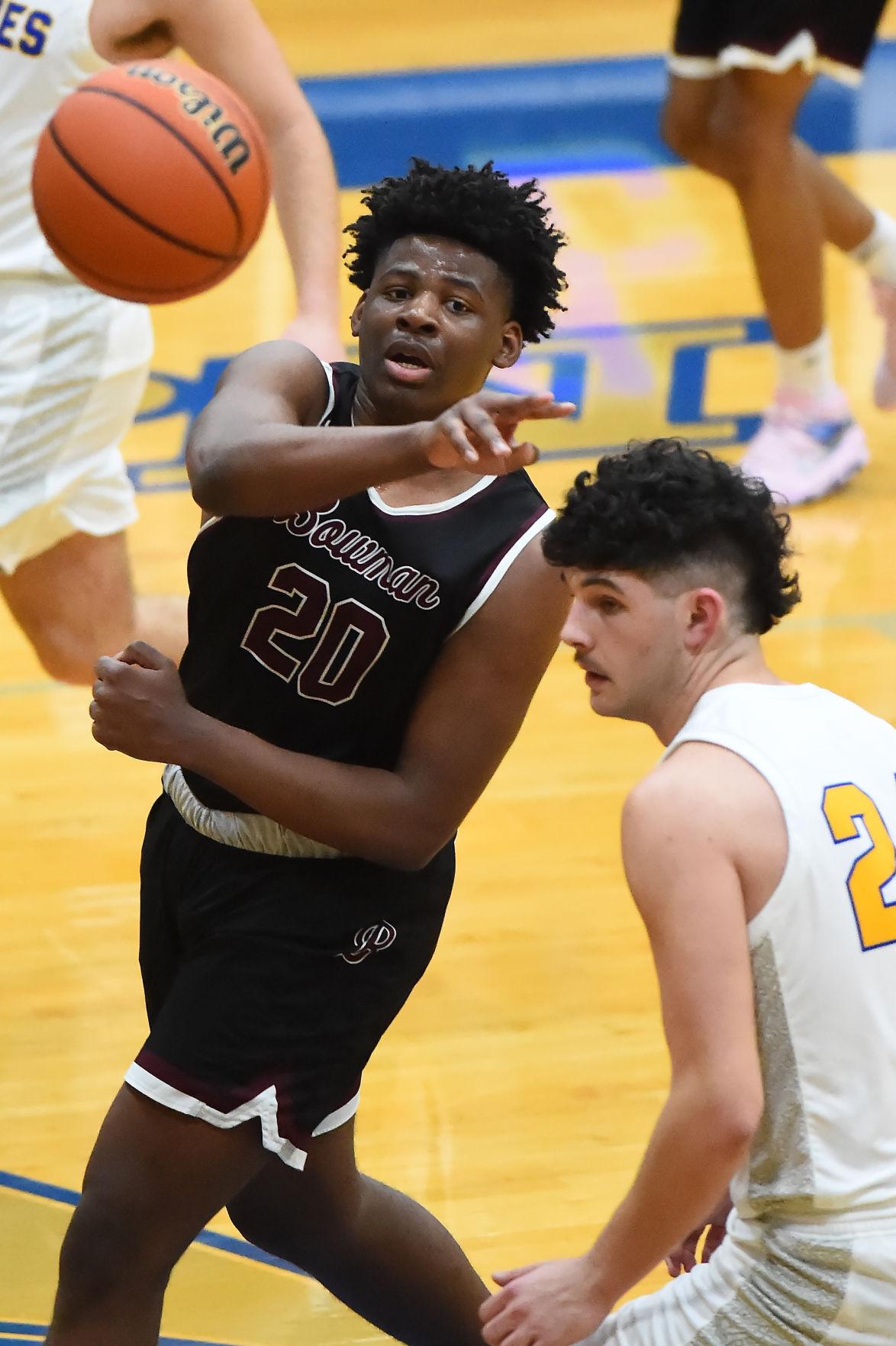 Bowman's Koron Davis sees historic career end against No. 1 Fort Wayne ...