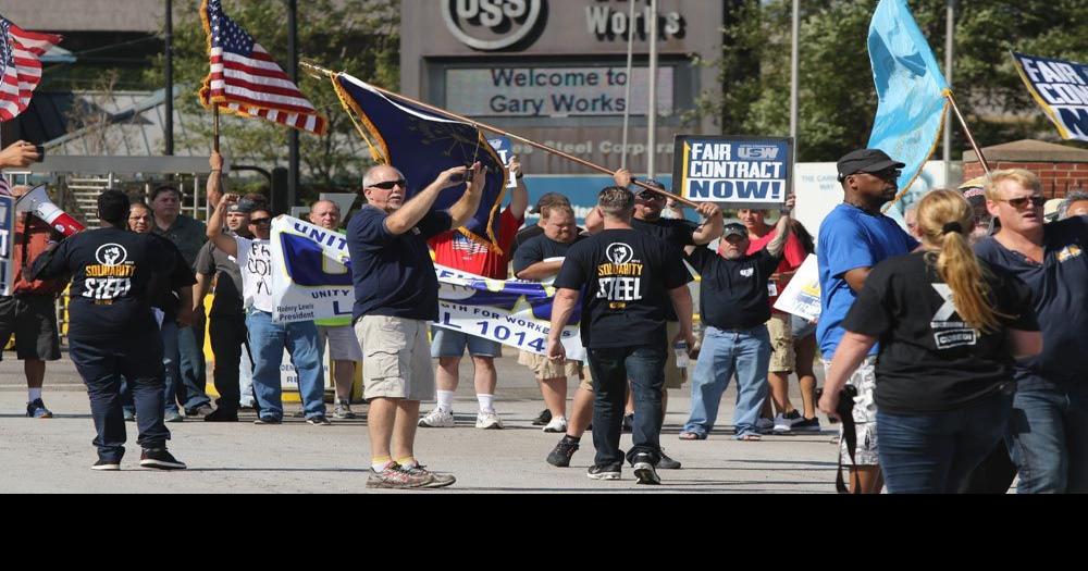 USW says new contract preserves pay and benefits