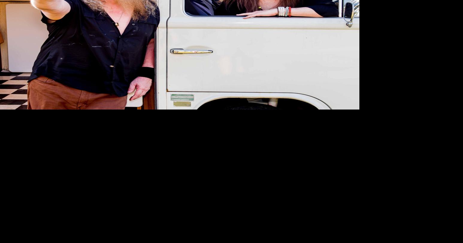 Singer-songwriter Robert Rolfe Feddersen goes the distance with new album