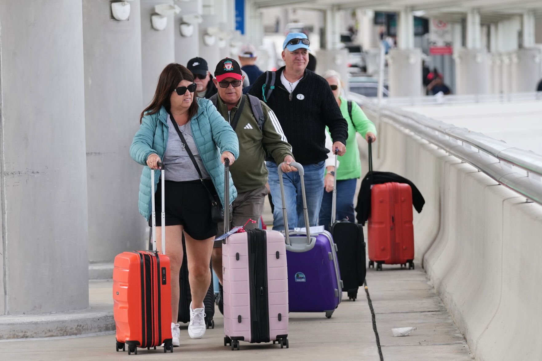 FAA takes first steps to restore flights after shutdown