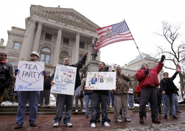 Tea Party protests at Statehouse