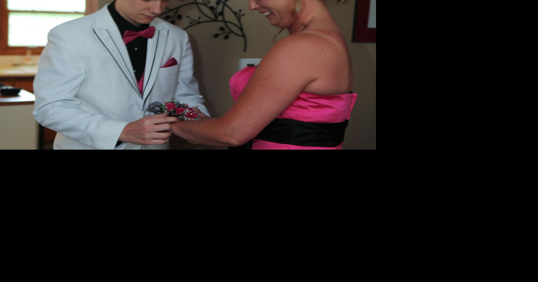 Gallery: Son takes mom to Valpo prom