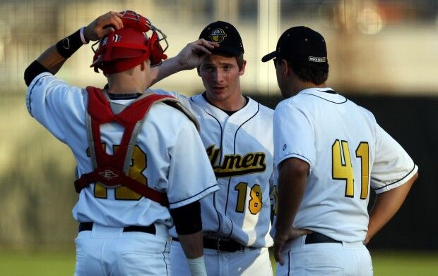 Oilmen offense grinds to a halt