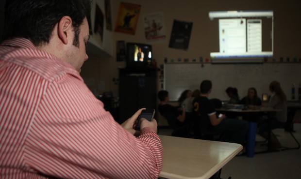 Texting, Twitter become classroom staples with two Lowell instructors
