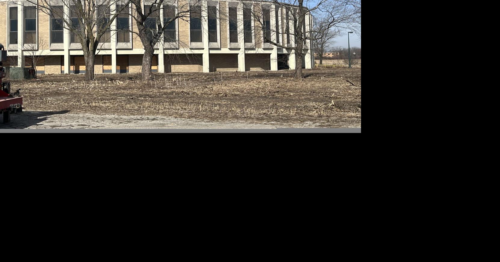 Cleanup work start of effort to create Tinley recreation hub